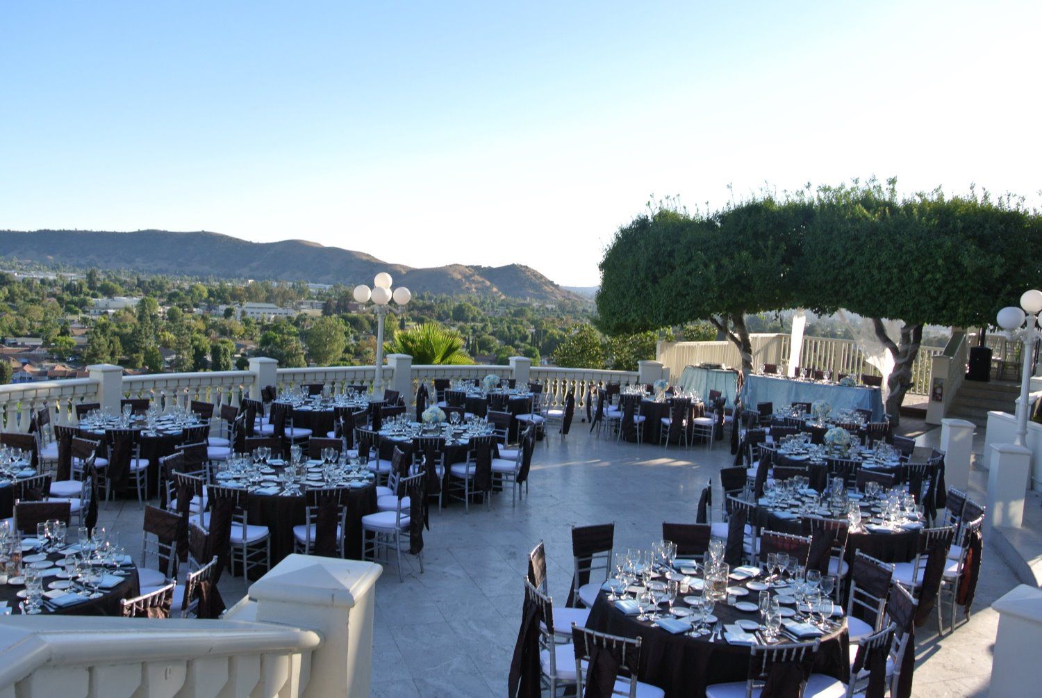 Coco Tropicana Terrace - Coco Palm Restaurant