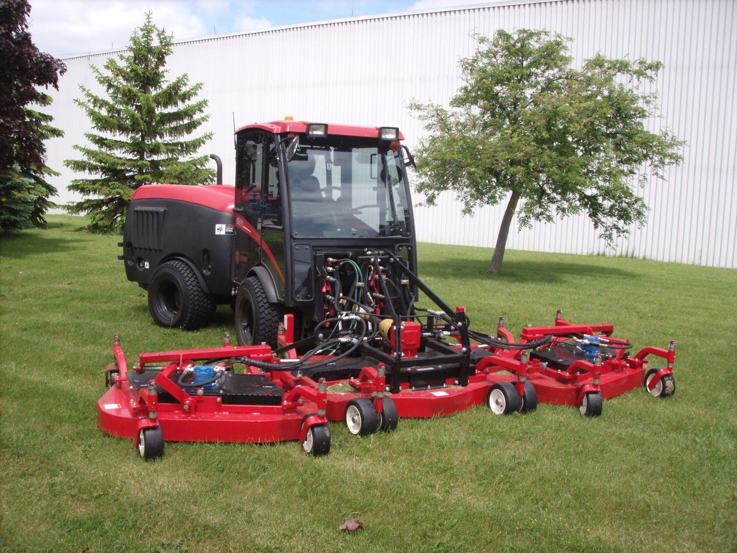 Maclean Gallery - Sierra Equipment Supply