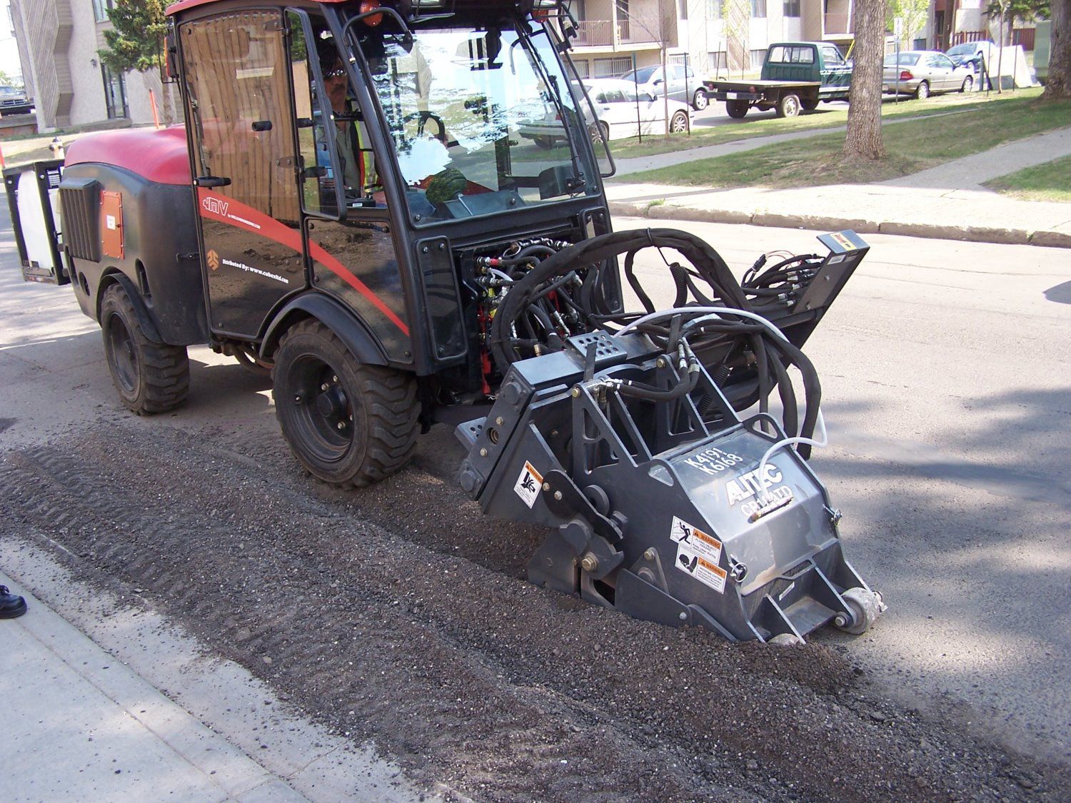 Maclean Gallery - Sierra Equipment Supply